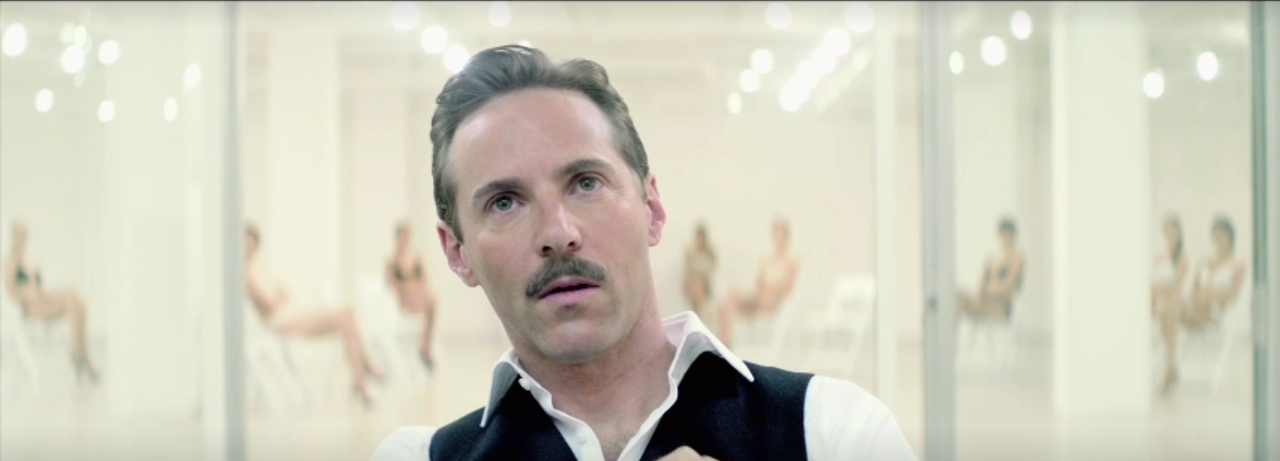 Every Scene in The Neon Demon Should Have Looked Like This | Adversion